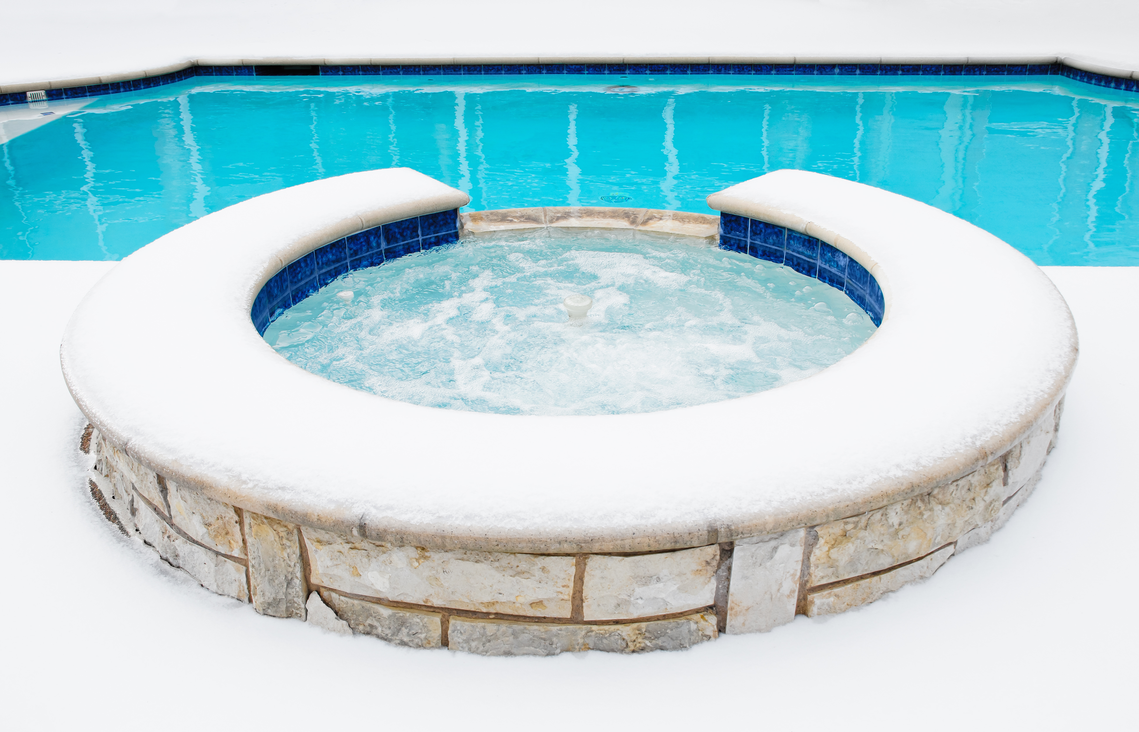 The Best Hot Tub Temperature for Your Spa - Pool Calculator